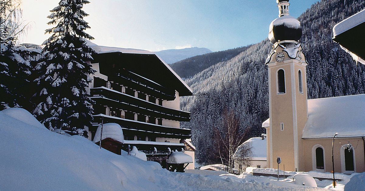 Hotel Basur in Flirsch - Angebote & Preise