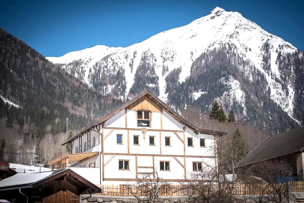 Simply Alpine Chalets | Flattach Resort & Ski Guide