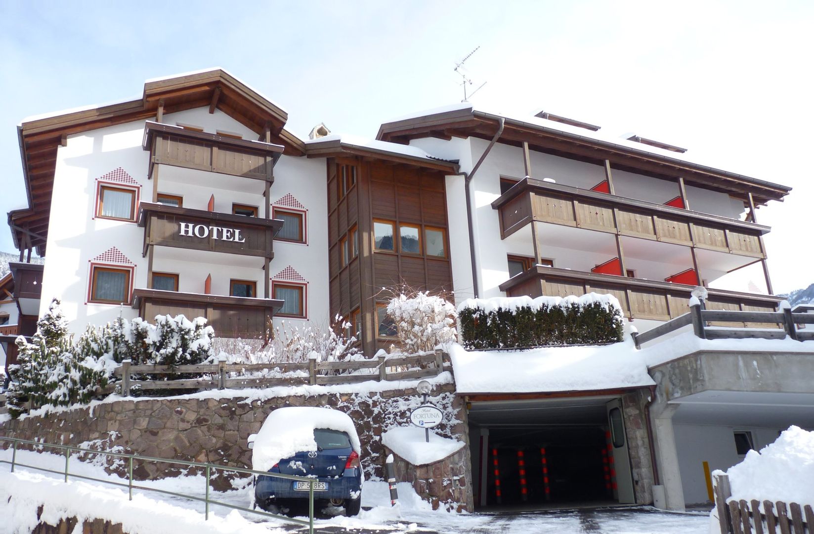 Hotel Fortuna - Urtijëi