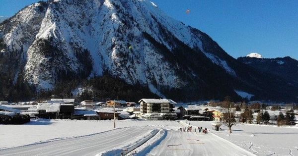 Maurach Ski resort - Piste map Rofan