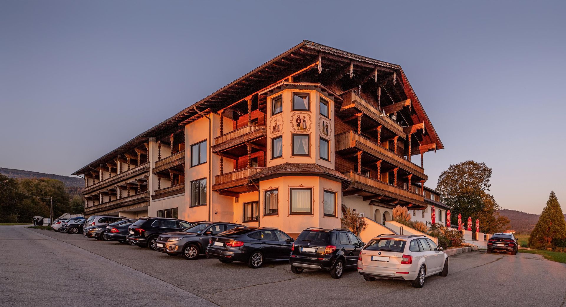 Hotel Bergland Hof - Neureichenau