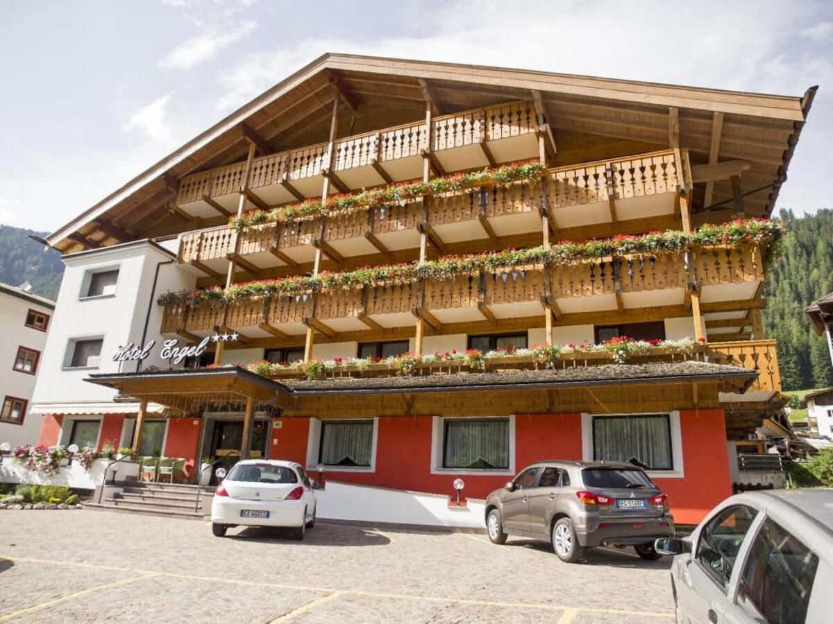 Hotel Engel - Alba